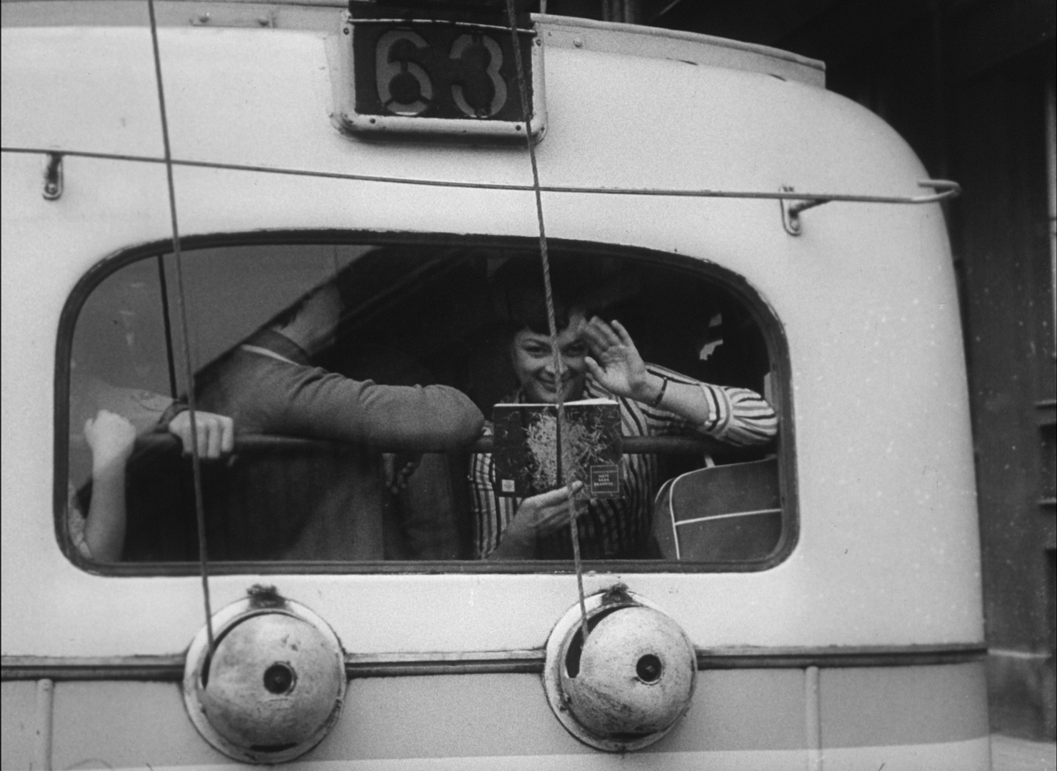 Kolik slov stačí lásce? - dafilms.cz | filmy online