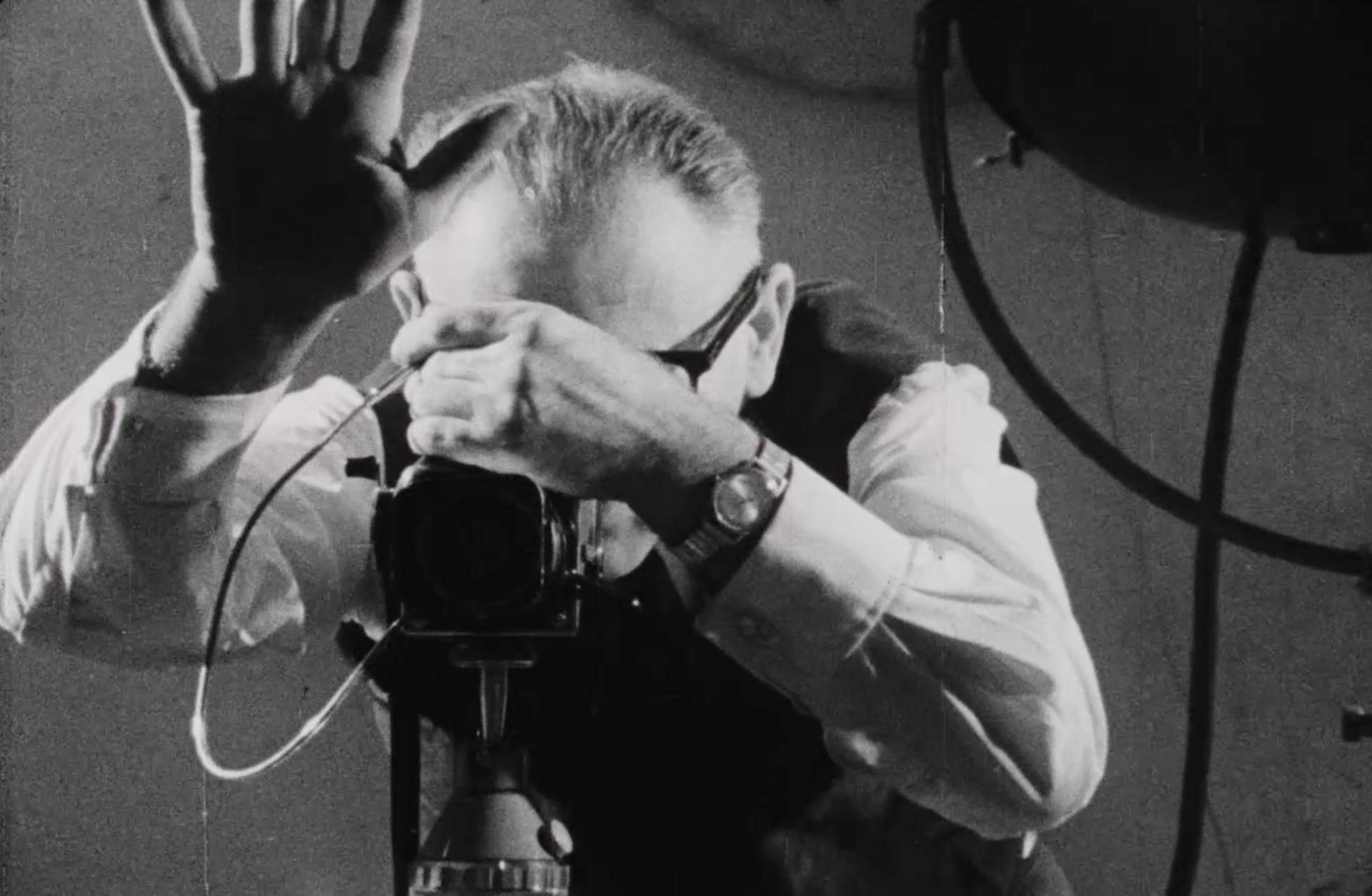 Dežo Hoffmann - Fotograf Beatles - dafilms.cz | filmy online